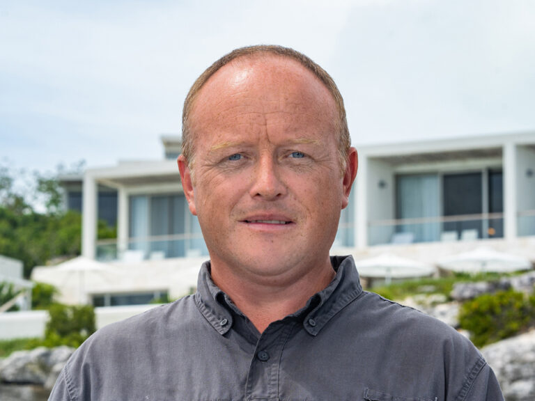 Construction of Custom Homes, Hospitality & Commercial Projects