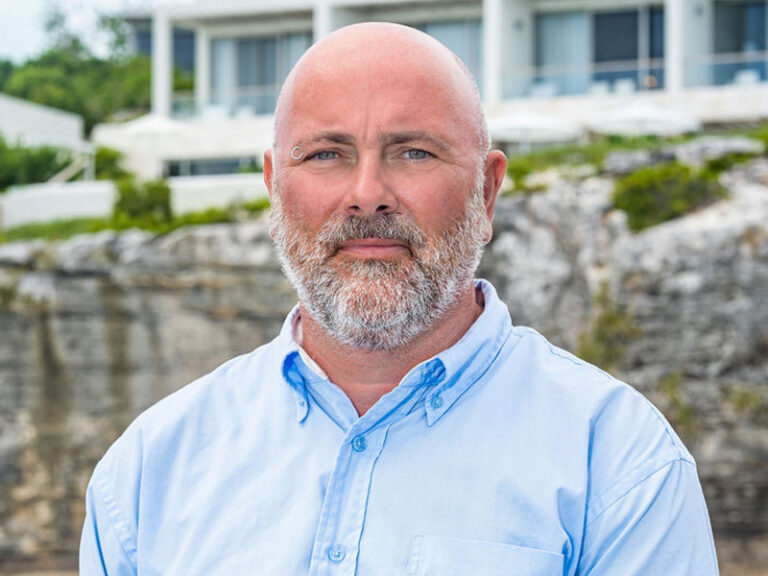 Construction of Custom Homes, Hospitality & Commercial Projects